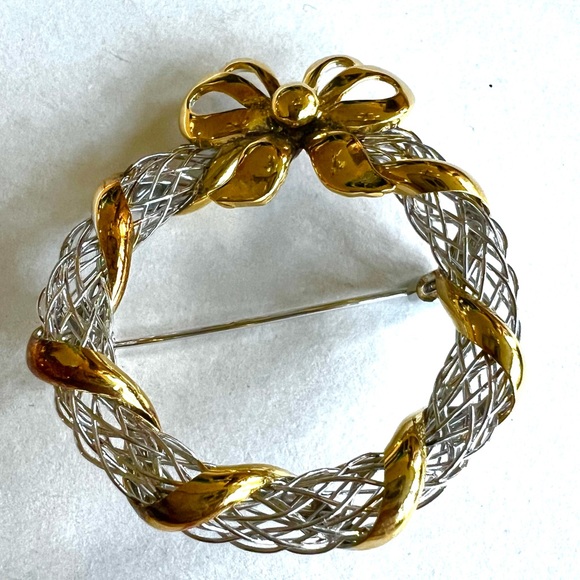 Vintage | Jewelry | 98s Vintage 925 Sterling Silver And Gold Wreath ...